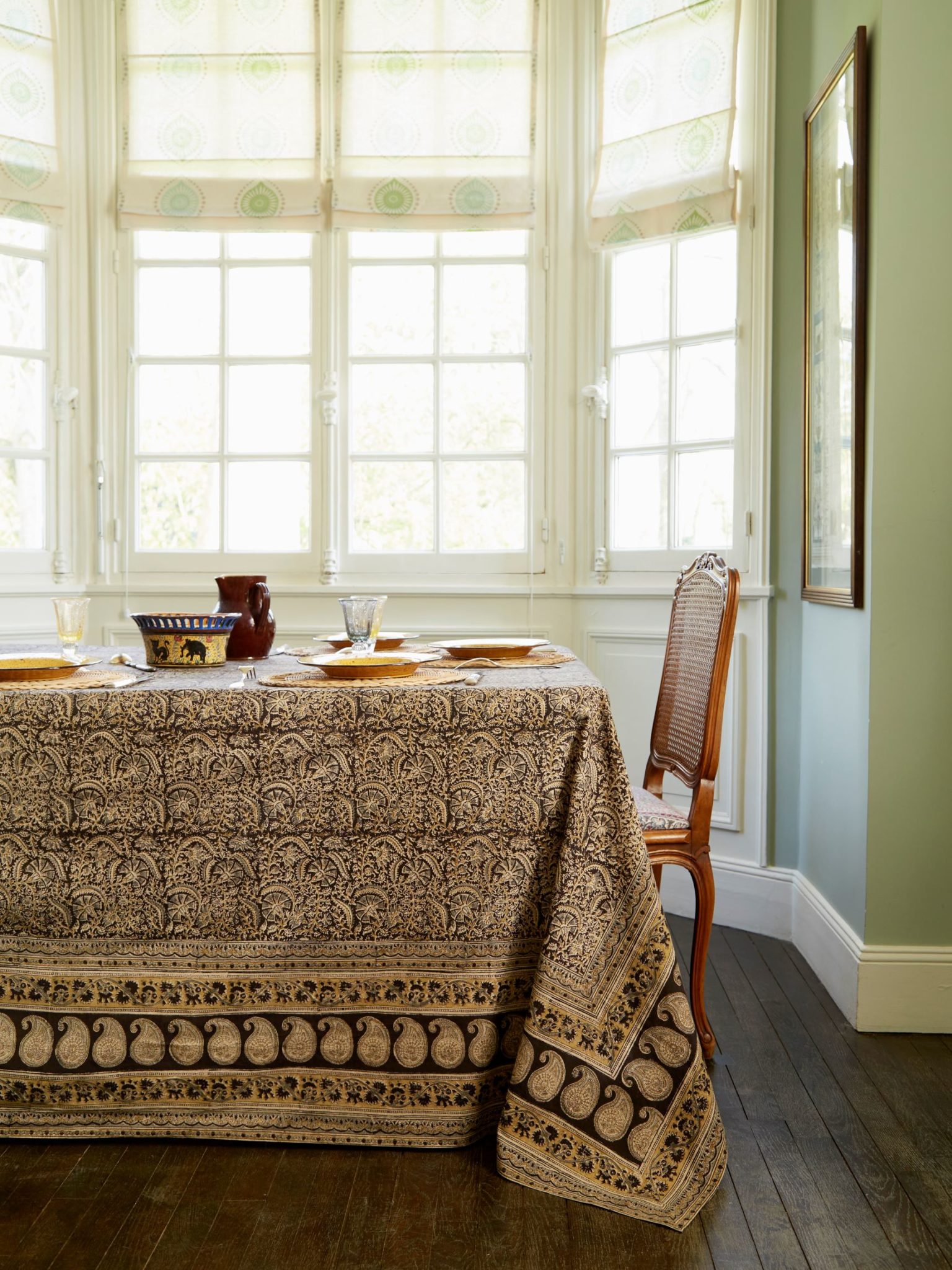 Table linens • Simrane