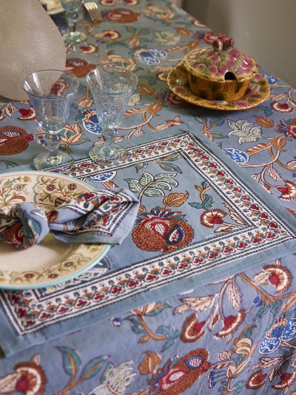 Table linens • Simrane
